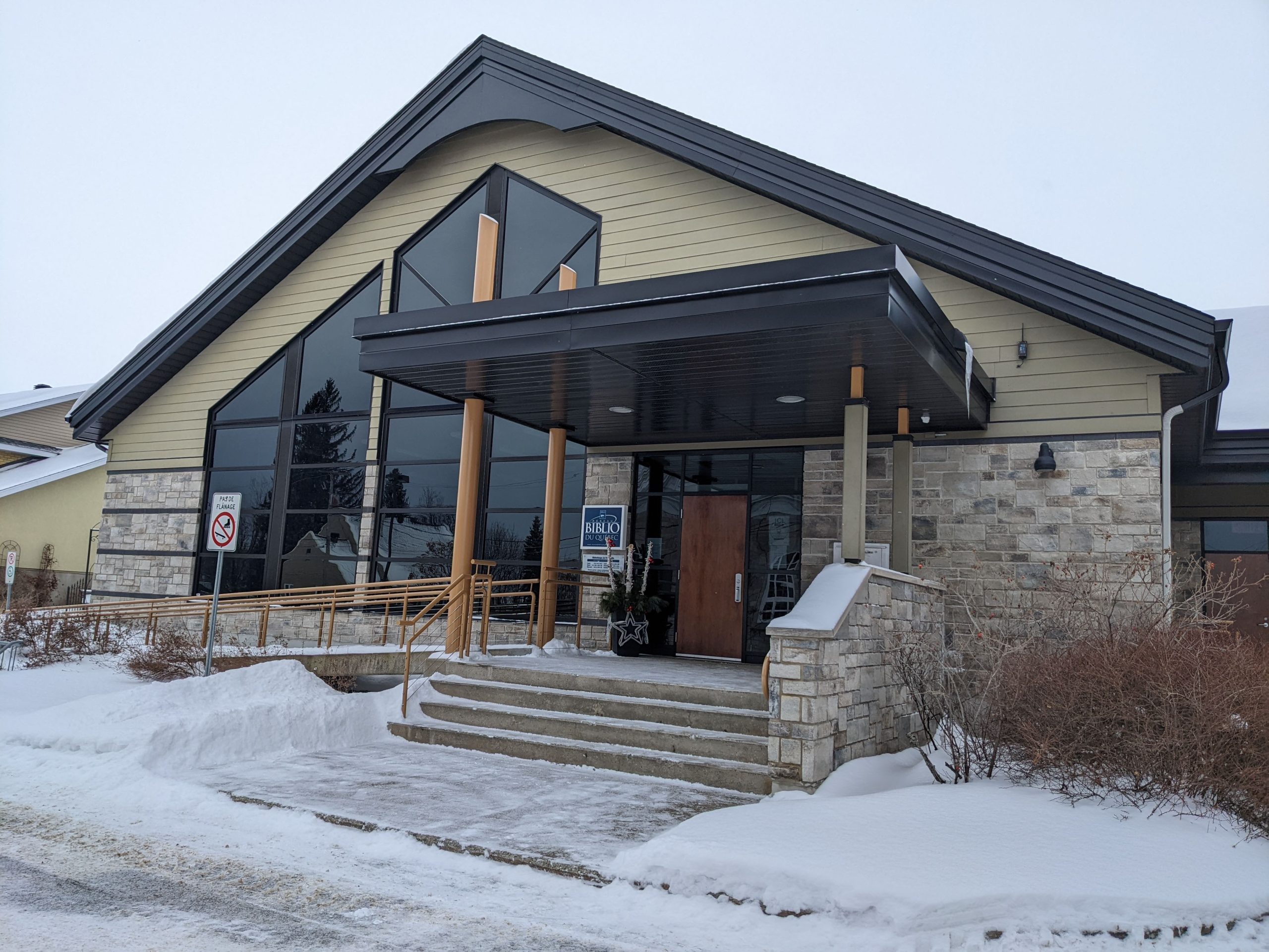 Lancement de livre du Concours Plume 2025 - Ville de Princeville